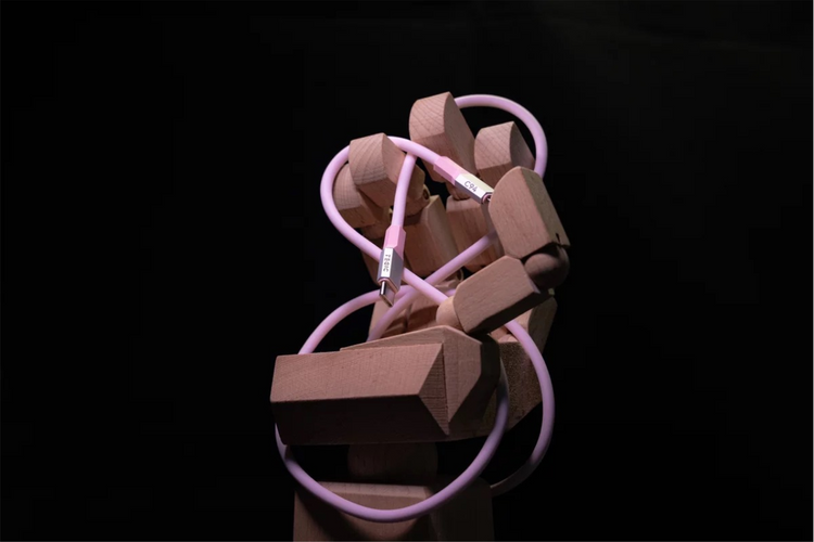 TEGIC - Innovative Tech Accessories for a Connected Lifestyle