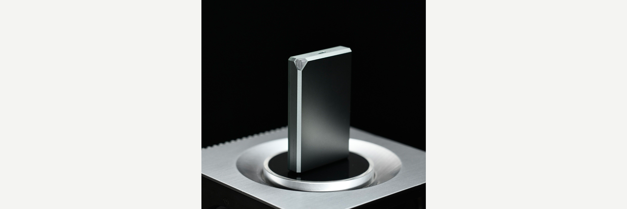 TEGIC - Innovative Tech Accessories for a Connected Lifestyle